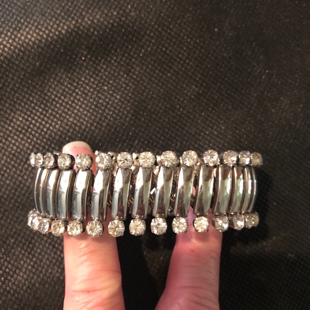 Rhinestone Encrusted Vintage Expansion Bracelet - Gem